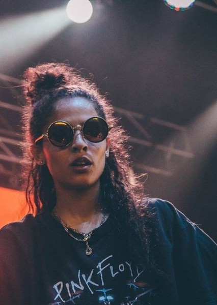 070 Shake on myCast - Fan Casting Your Favorite Stories