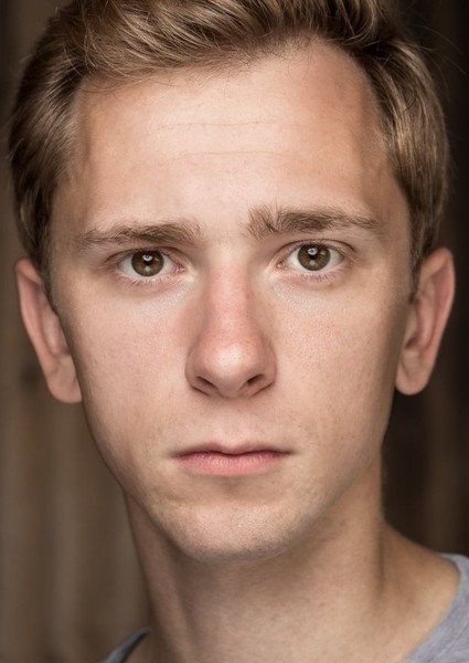 Aaron Hooper Fan Casting