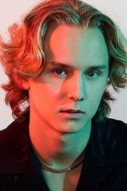 Adrian Macéus Fan Casting