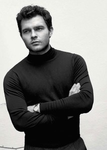 Alden Ehrenreich Photo on myCast - Fan Casting Your Favorite Stories