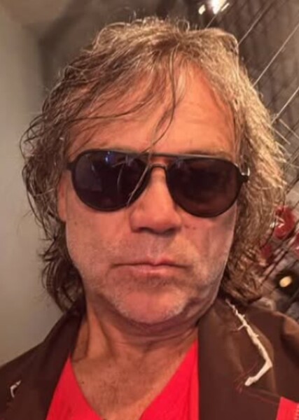 Alejandro Martínez Fan Casting