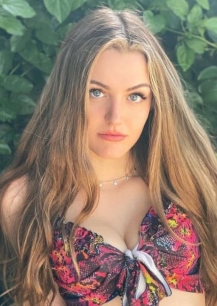 Ally Hardesty Fan Casting