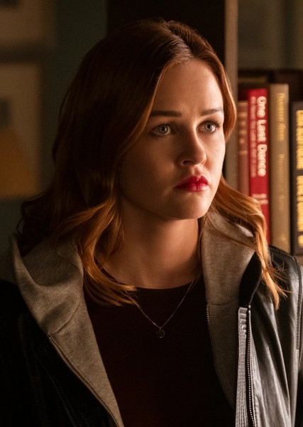 Fan Casting Ambyr Childers as Candace Stone in You Season 5 on myCast