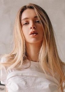 Photos of Anna Tsaralunga on myCast - Fan Casting Your Favorite Stories