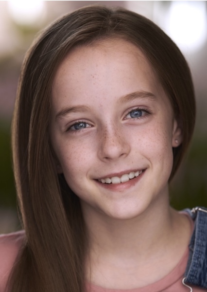 Ava Weiss Fan Casting