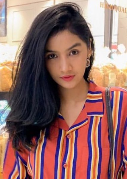 Bunga Zakia Fan Casting