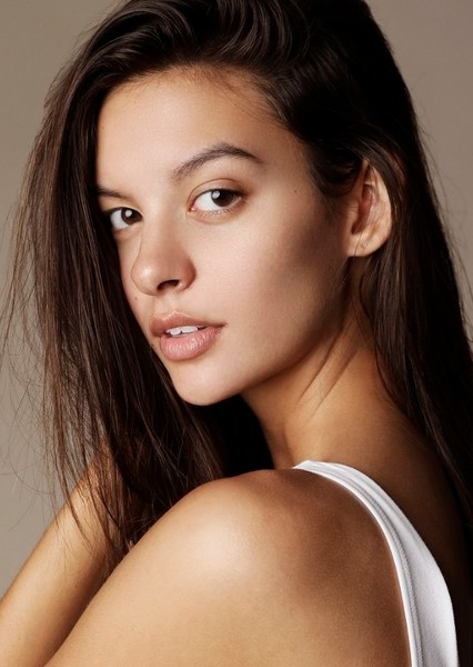 Caroline Gill Photo on myCast - Fan Casting Your Favorite Stories