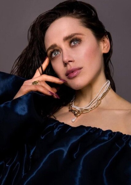 Daisy Head Fan Casting