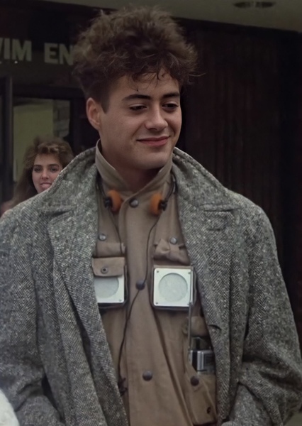 Derek Lutz Fan Casting