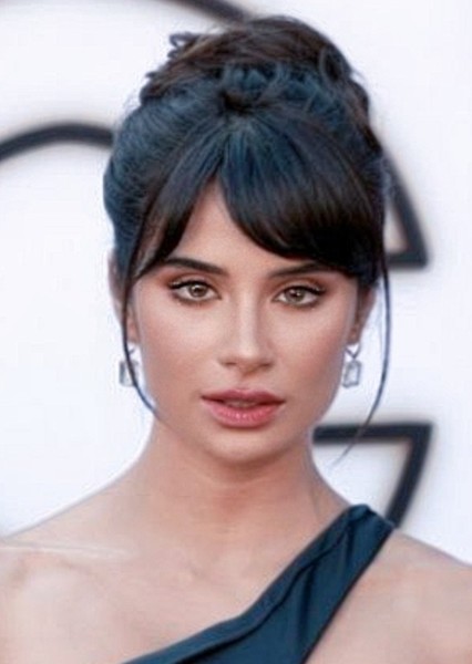 Fan Casting Diane Guerrero as Reyna (Agent Vampire) in Valorant Film ...