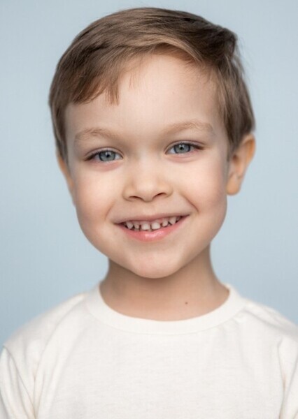 Photos of Dmitriy Potikhanov on myCast - Fan Casting Your Favorite Stories