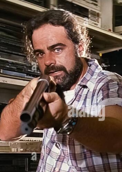 Duane Whitaker on myCast - Fan Casting Your Favorite Stories