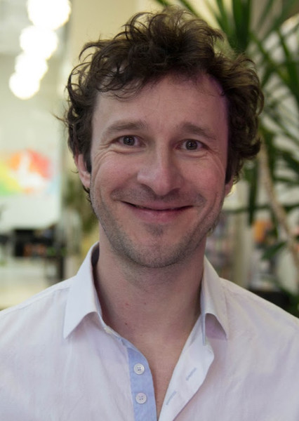 Edgar Nistor Fan Casting