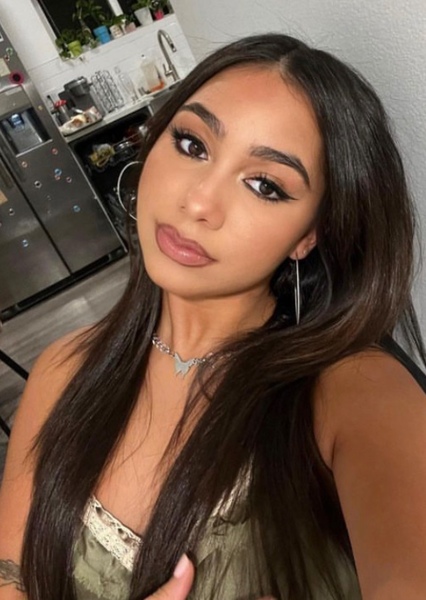 Fan Casting Elana Caceres as Isabela Madrigal in Encanto on myCast