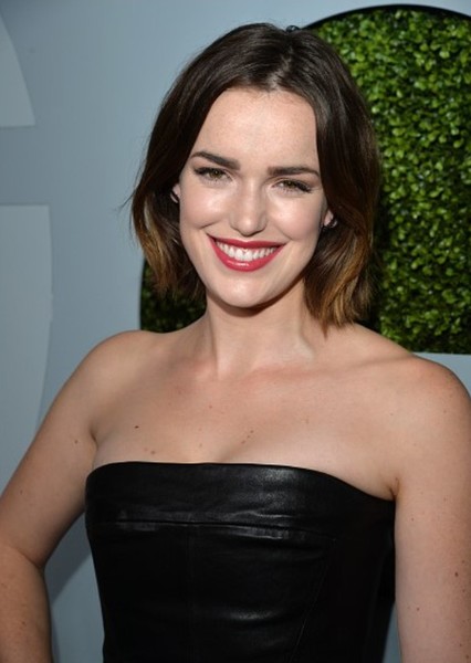 Elizabeth Henstridge Photo on myCast - Fan Casting Your Favorite Stories