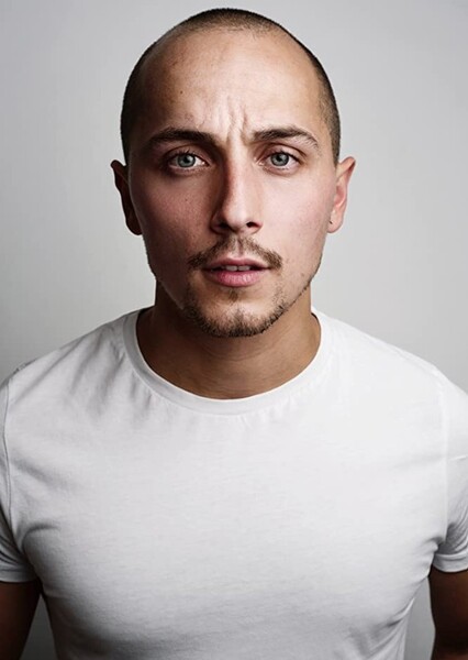 Elliot Warren Fan Casting