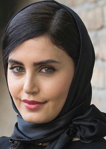 Elnaz Shakerdoost Brown Eyes Elnaz Shakerdoost - Persian/ Iranian actor download Images ...