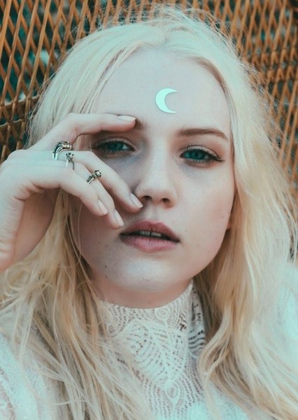 Emily Ruhl on myCast - Fan Casting Your Favorite Stories