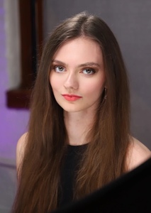 Photos of Faith Logan on myCast - Fan Casting Your Favorite Stories