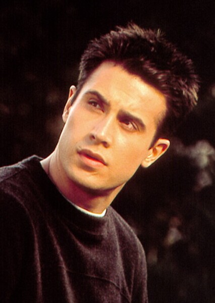 Fan Casting Freddie Prinze Jr. as Felix Catton in Saltburn [2003] on myCast