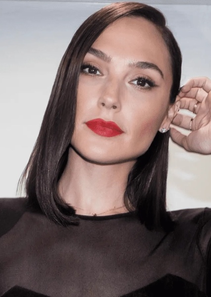 Gal Gadot Photo on myCast - Fan Casting Your Favorite Stories