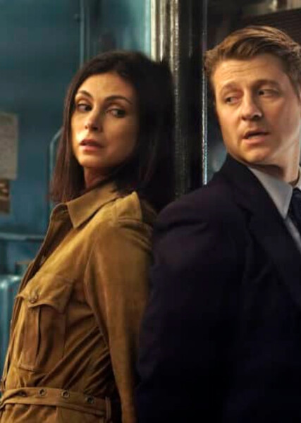 Photos of James Gordon and Lee Thompkins on myCast - Fan Casting Your ...
