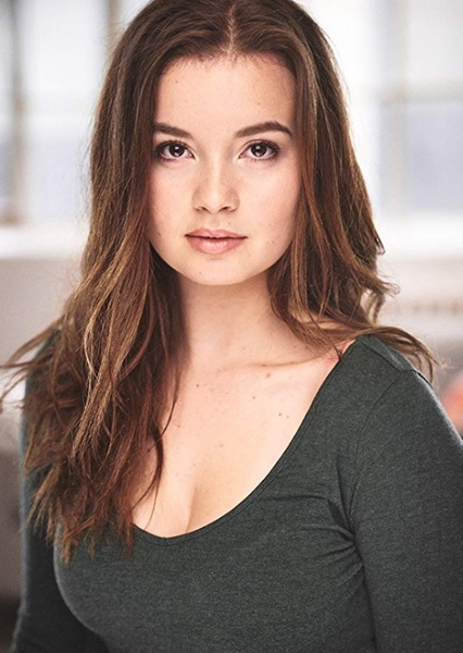 Jamie Bloch Photo on myCast - Fan Casting Your Favorite Stories