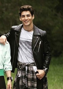 Javi Garcia/Dino Fury Black Ranger Photo on myCast - Fan Casting Your ...