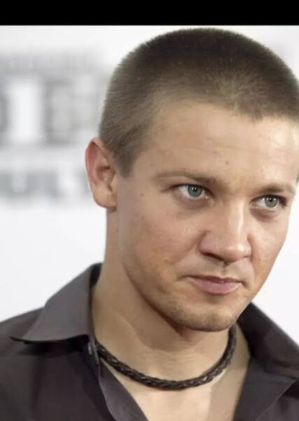 Jeremy Renner Photo on myCast - Fan Casting Your Favorite Stories