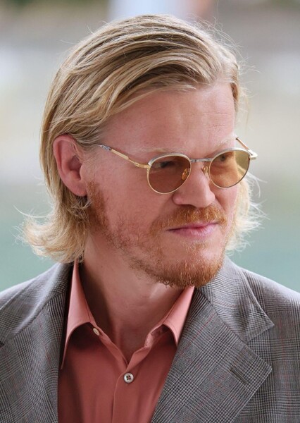 Fan Casting Jesse Plemons as Dean Trumbell in PTA on myCast