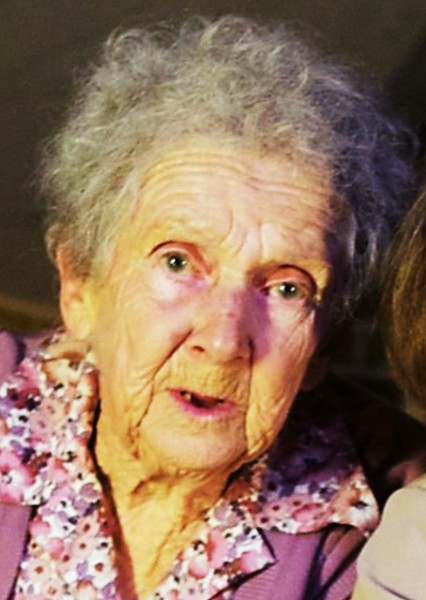 Joan Linder on myCast - Fan Casting Your Favorite Stories