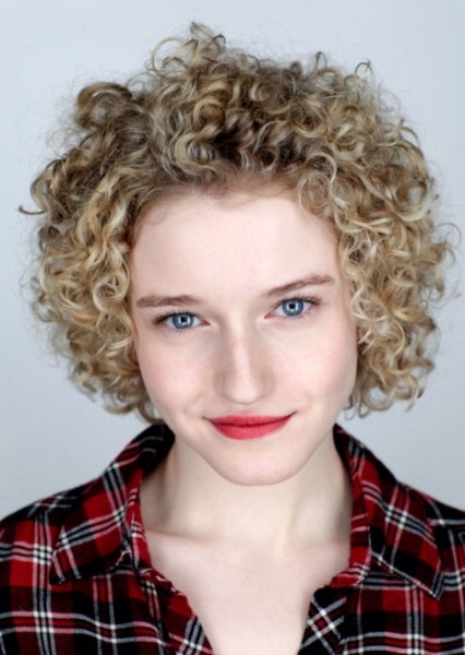 Julia Garner Photo on myCast - Fan Casting Your Favorite Stories