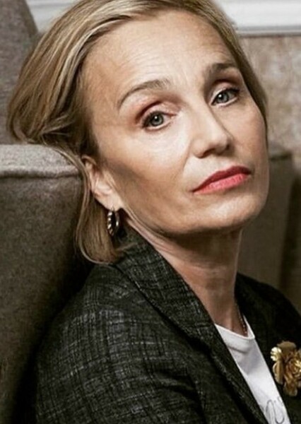 Effie Potter Fan Casting for Hogwarts | myCast - Fan Casting Your ...