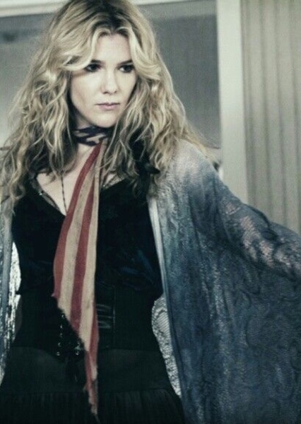 Fan Casting Eva Green as Skye Hawthorne in The Inheritance Games on myCast