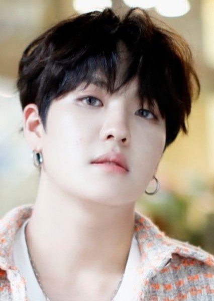 Louis Yang's Instagram, Twitter & Facebook on IDCrawl