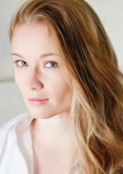 Lyla Porter-Follows Photo on myCast - Fan Casting Your Favorite Stories