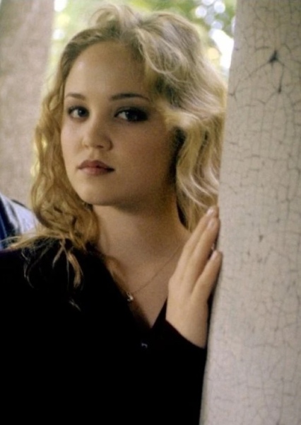 Madison Bell Fan Casting