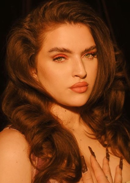 Mae Muller on myCast - Fan Casting Your Favorite Stories