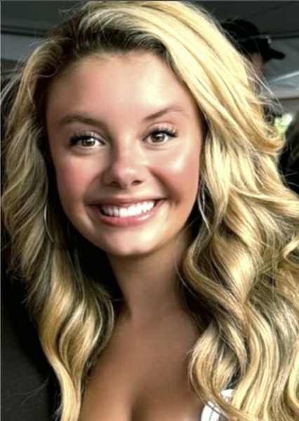 Fan Casting Mallory James Mahoney as Claire in Binding 13 on myCast