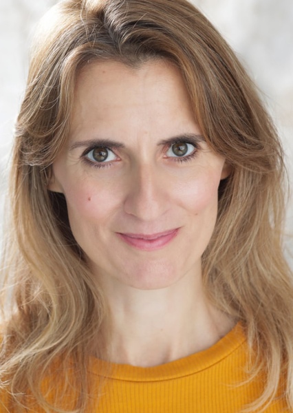 Maria Lago Fan Casting