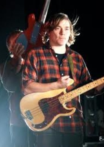 Photos of Mark Ibold on myCast - Fan Casting Your Favorite Stories