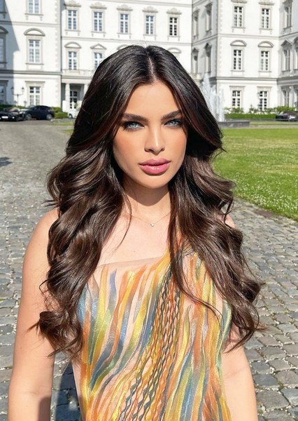 Nadia Ferreira Fan Casting