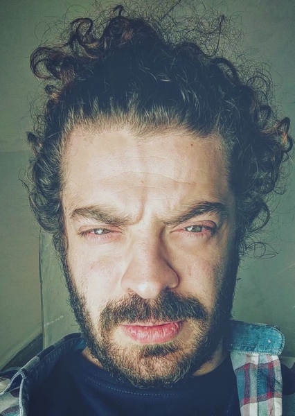 Navid Layeghi Moghadam Fan Casting