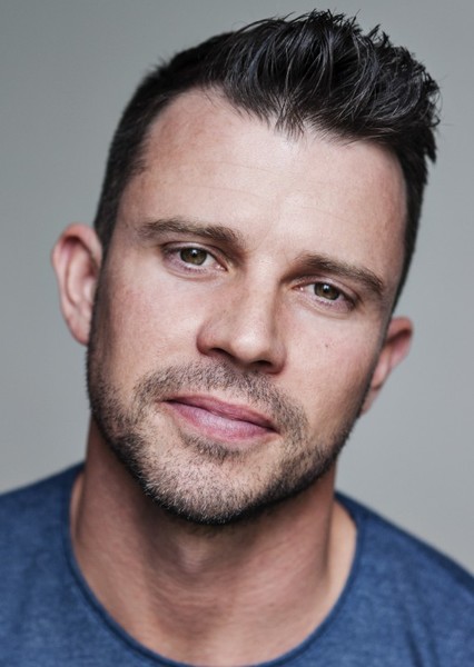 Neil McDermott on myCast - Fan Casting Your Favorite Stories