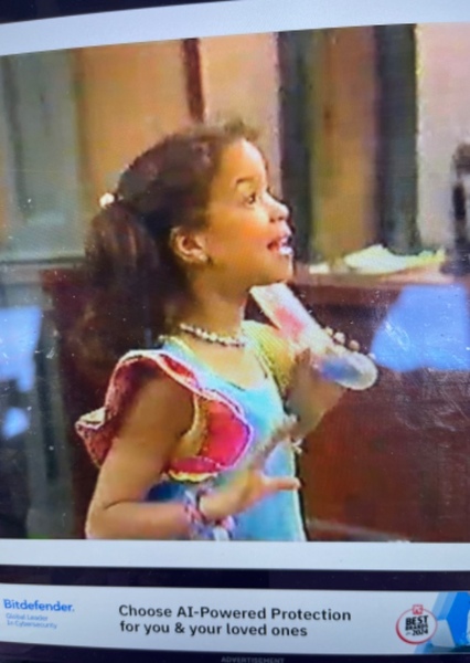 Nicole Leach Fan Casting