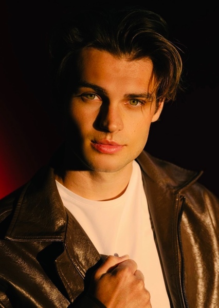 Leon S. Kennedy Fan Casting for Resident Evil | myCast - Fan Casting ...