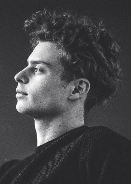 Photos of Pascal Fischer on myCast - Fan Casting Your Favorite Stories