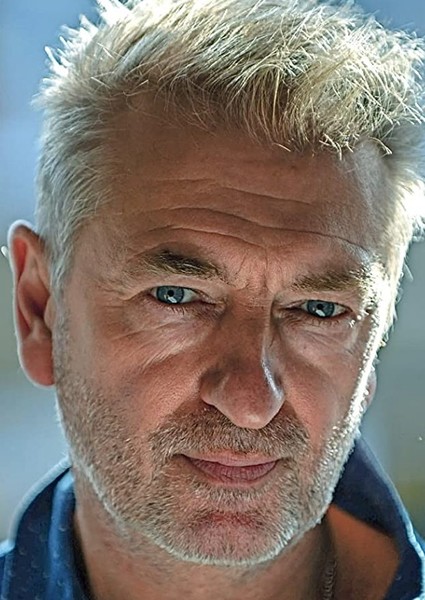 Pete Lee-Wilson Fan Casting