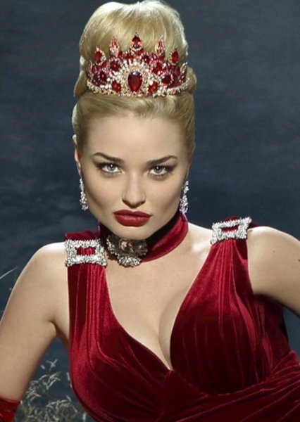 Red Queen on myCast - Fan Casting Your Favorite Stories