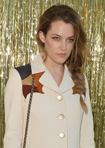 Riley Keough Photo on myCast - Fan Casting Your Favorite Stories